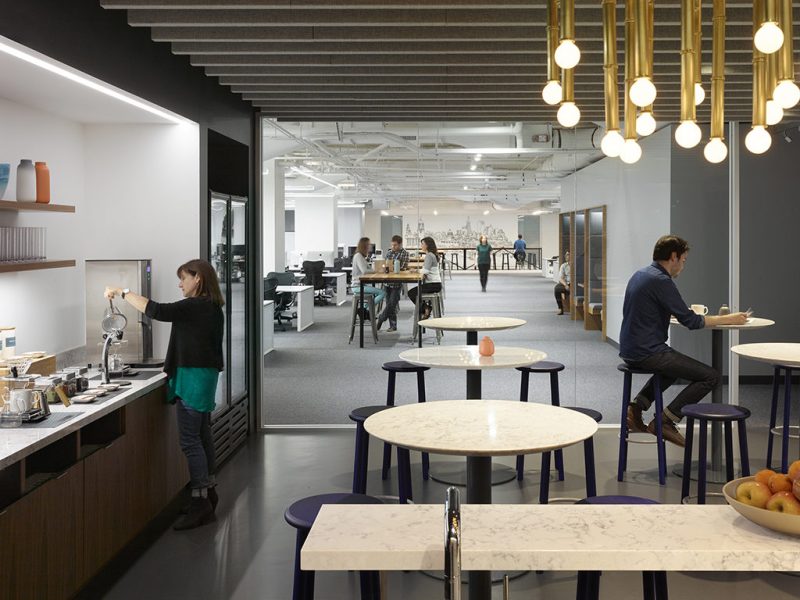 A Great Breakroom Starts the Workday Right | Coolbreakrooms